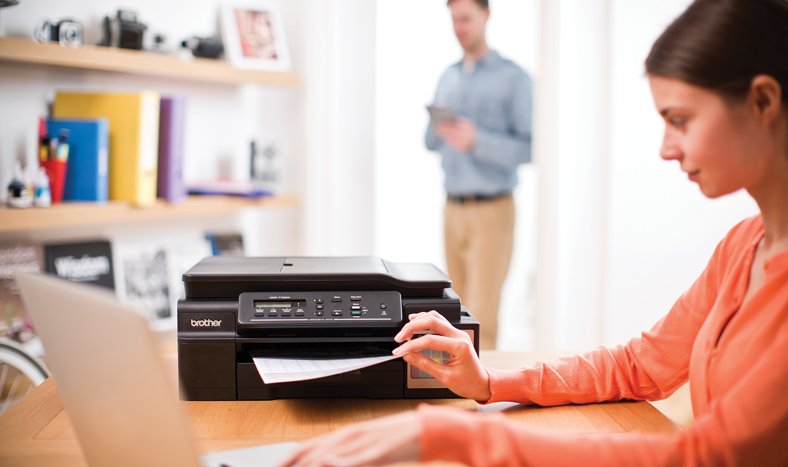 Impressora profissional para grupos de trabalho: como escolher?